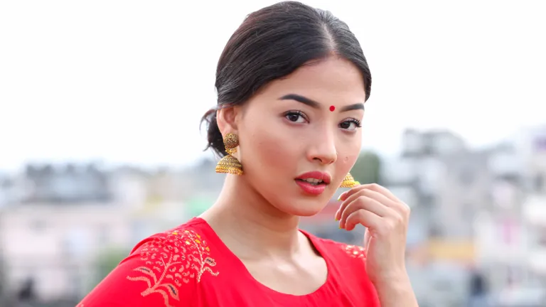 Samragyee RL Shah in ‘London To Paris’ « THE CINEMA TIMES