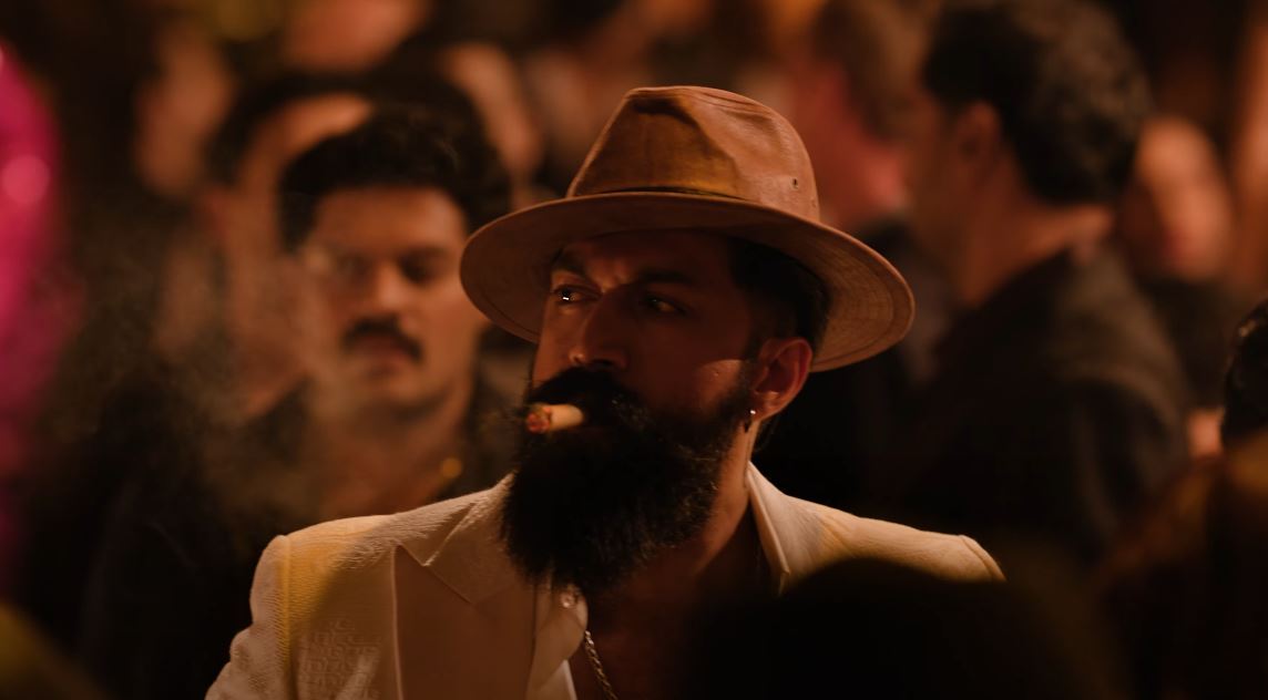 Rocking Star Yash’s Birthday Peek: First-Look Video of ‘Toxic’ « THE ...